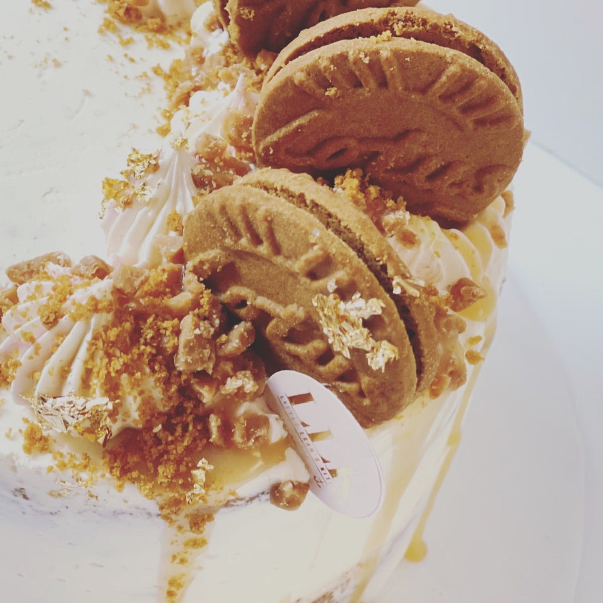 LLK Cake | Grab N Go – LLK Mtl