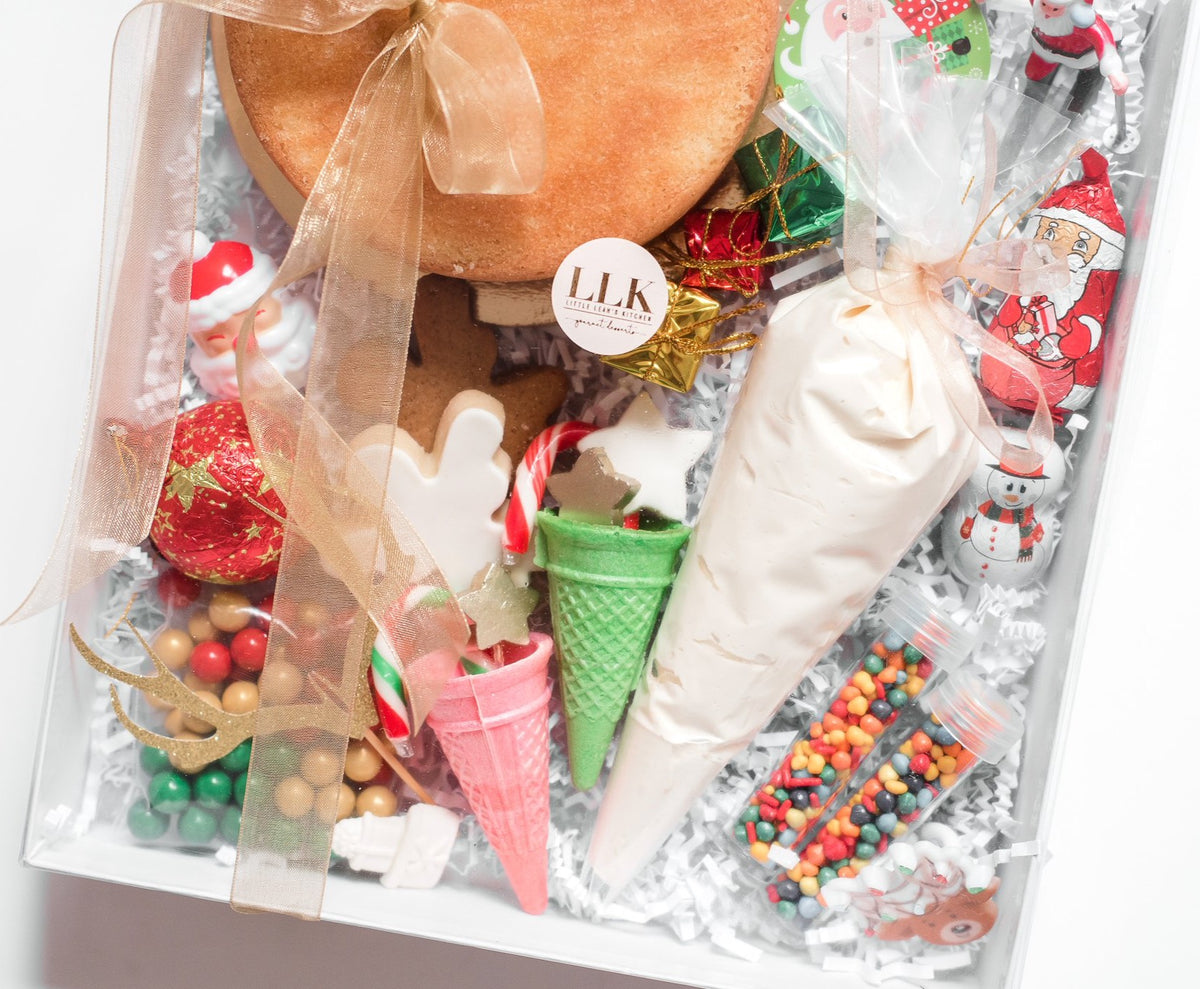 DIY Christmas | Lets Build a cake Kit – LLK Mtl